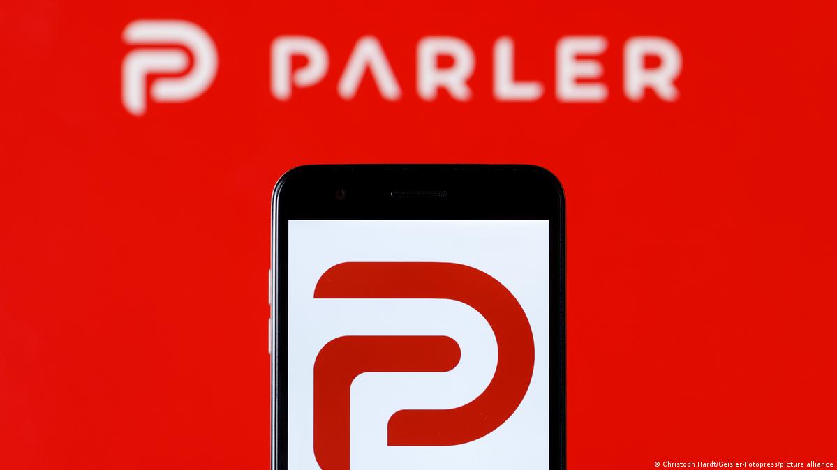 Parler goes offline after Amazon pulls the plug – DW – 01/11/2021
