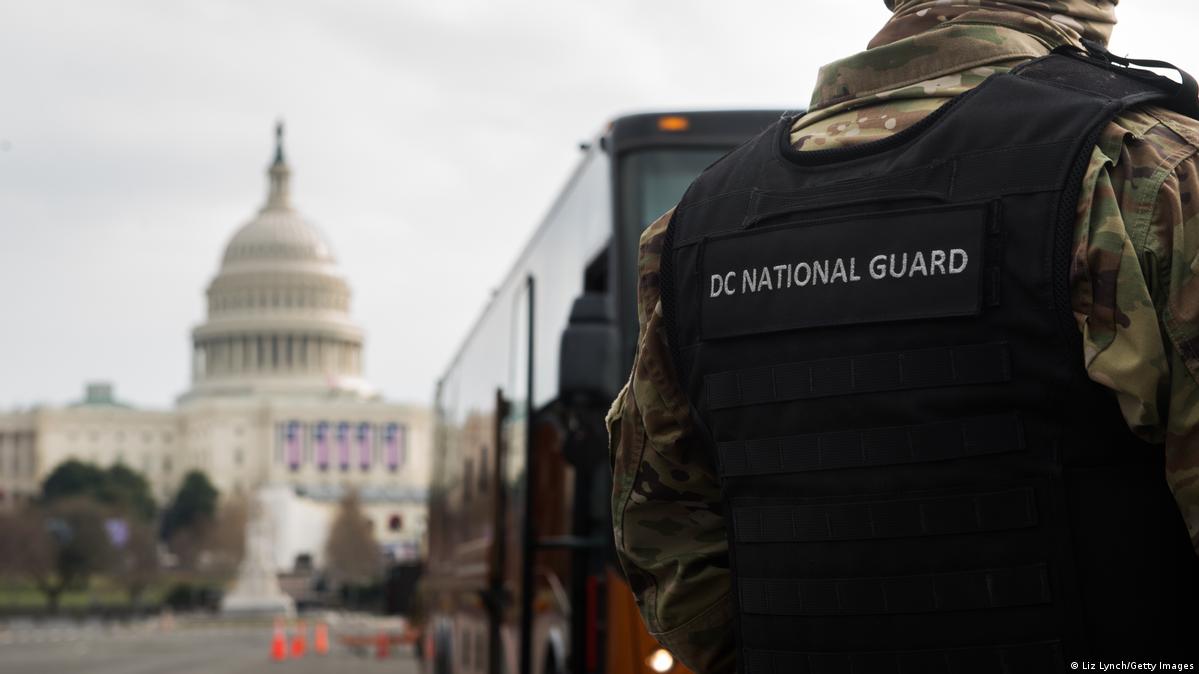 US Capitol police tighten security after new threats – DW – 03/04/2021