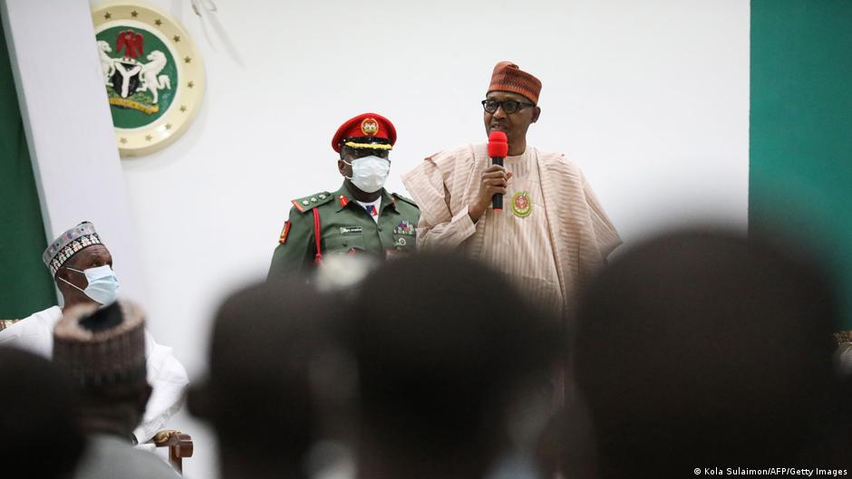 Najeriya: Buhari ya gana da gwamnonin APC – DW – 02/03/2023