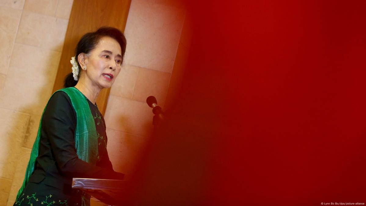 Aung San Suu Kyi Detained As Myanmars Military Seizes Power Dw 02