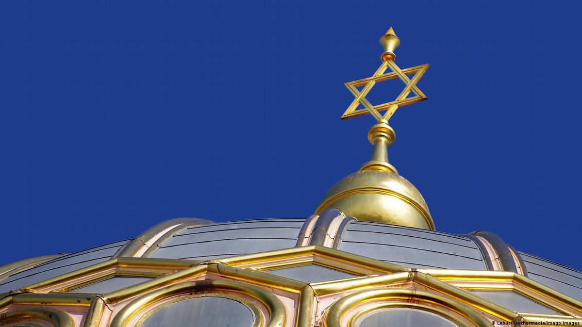 1,700 years of Jewish life in Germany – DW