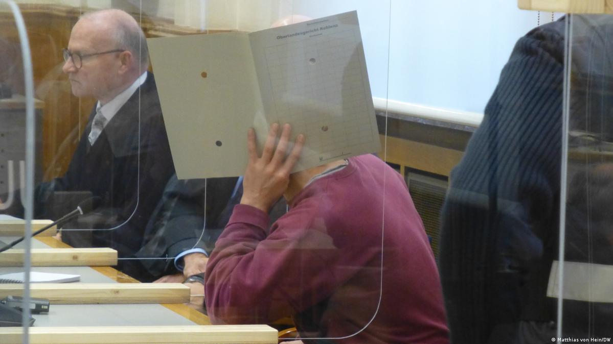 German court hands down historic Syrian torture verdict – DW – 02/24/2021