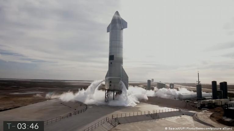 SpaceX wins contract from NASA to develop lunar lander – DW – 04/17/2021