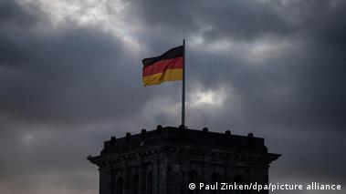 German coalition's demise hits unsettled nation