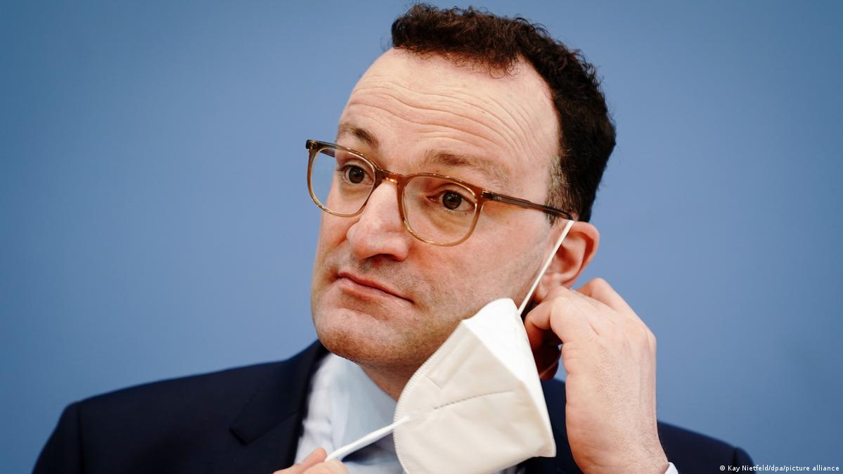 COVID-19: German gov't suffers defeat in 'face mask scandal'
