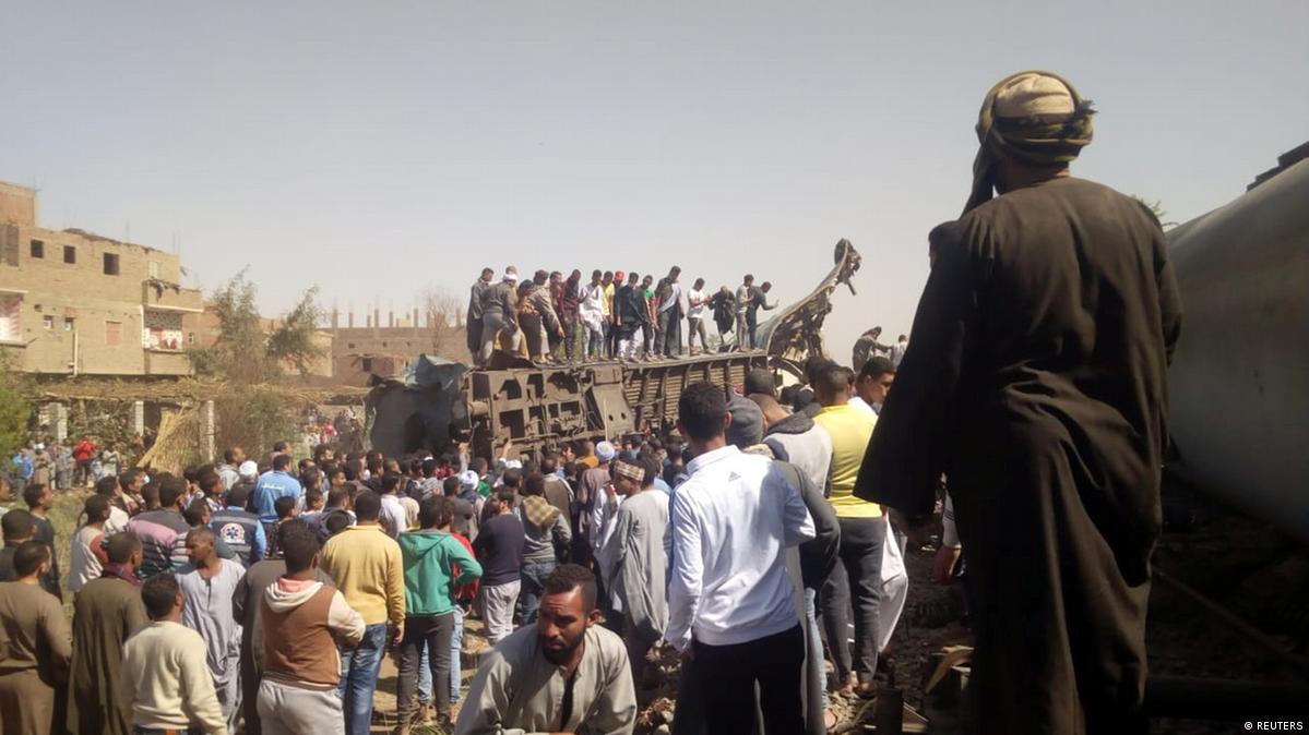 Egypt: Several killed in passenger train collision – DW – 03/26/2021