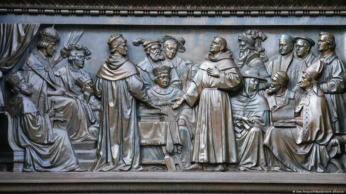 Pembelaan Diri Martin Luther di Sidang Worms, April 1521 – DW – 20.04.2021