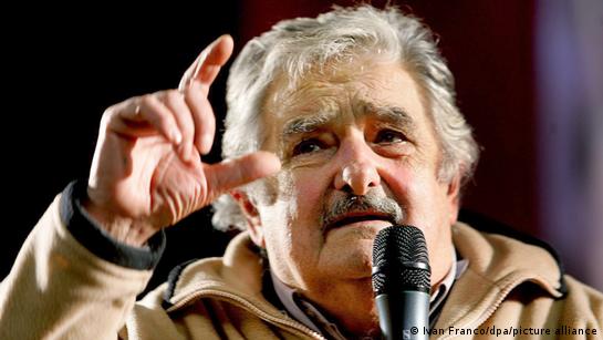 Pepe Mujica "está bien" tras radioterapia por cáncer esófago – DW – 22 ...