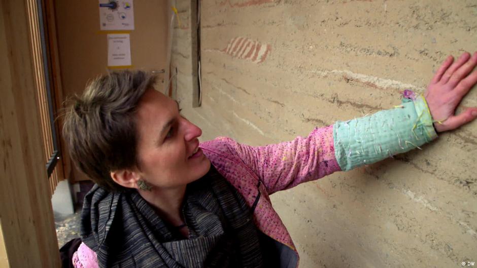 The architect paving the way for women with clay – DW – 04/29/2021