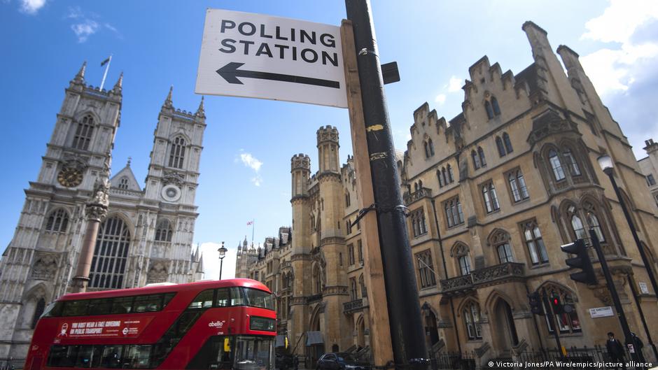 UK votes in array of elections, including key Scotland vote – DW – 05 ...