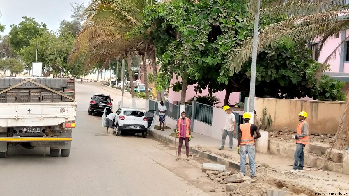 Angola: Planos integrados são "fuga às eleições autárquicas"
