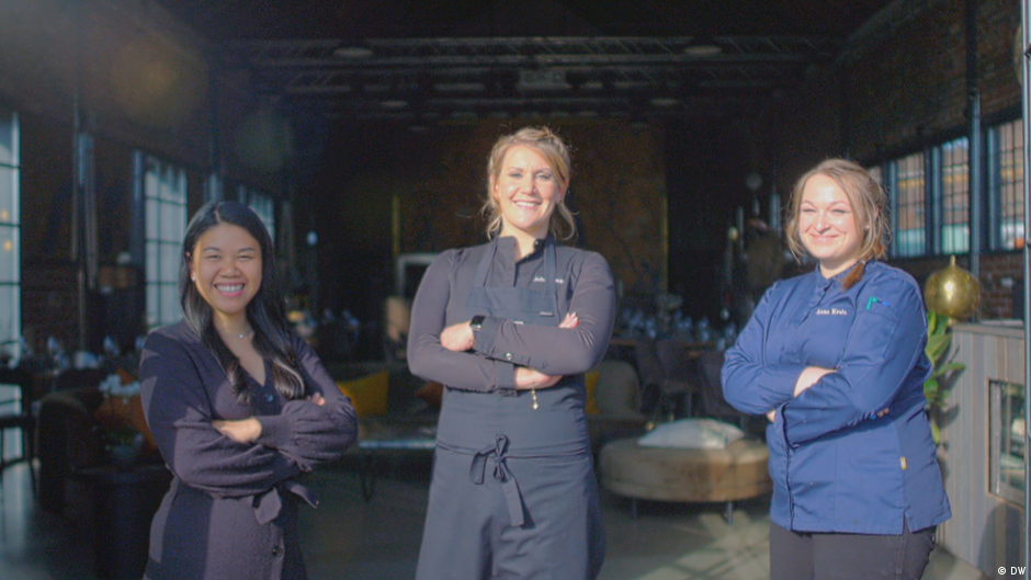 Starred Chef Julia Komp and her all-woman team – DW – 05/15/2021