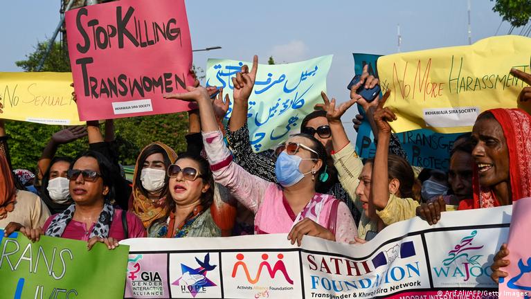 Trans rights in focus amid Pakistan legal battle – DW – 09/25/2022