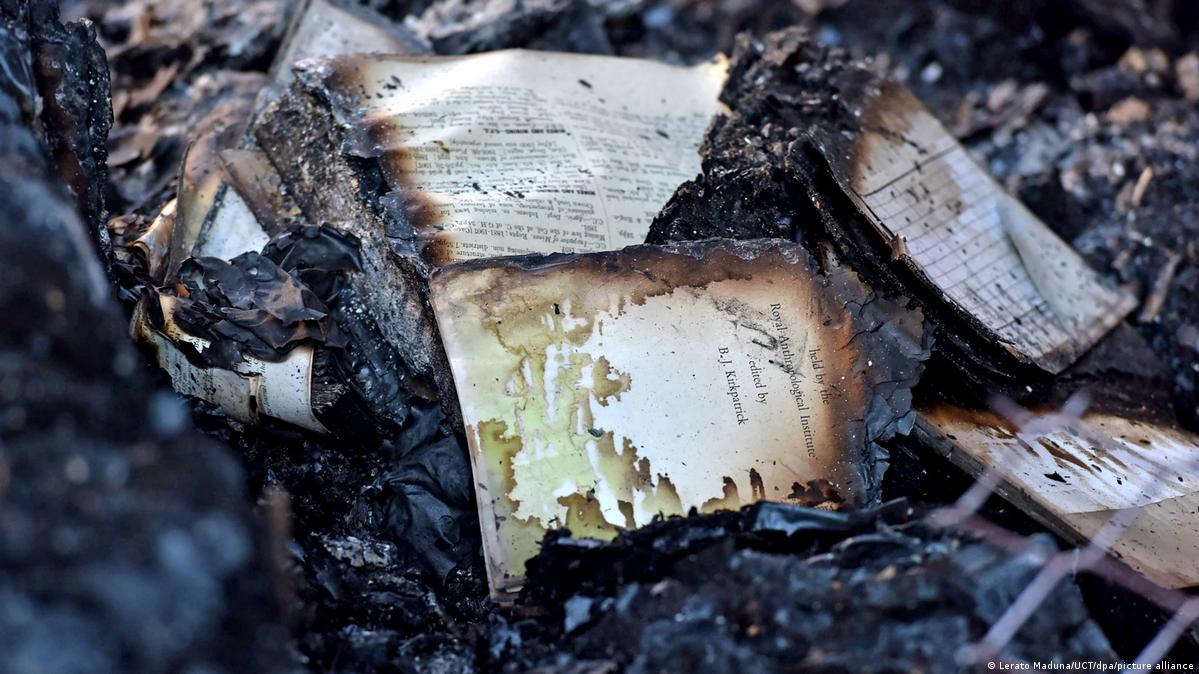 Restoring the fire-ravaged Cape Town library – DW – 05/31/2021