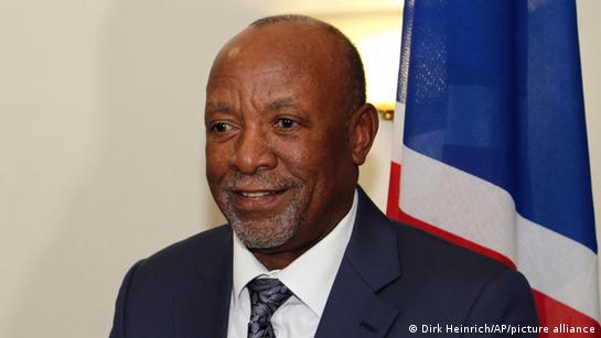 Namibia's president 'committed to green hydrogen program' – DW – 10/09/2024