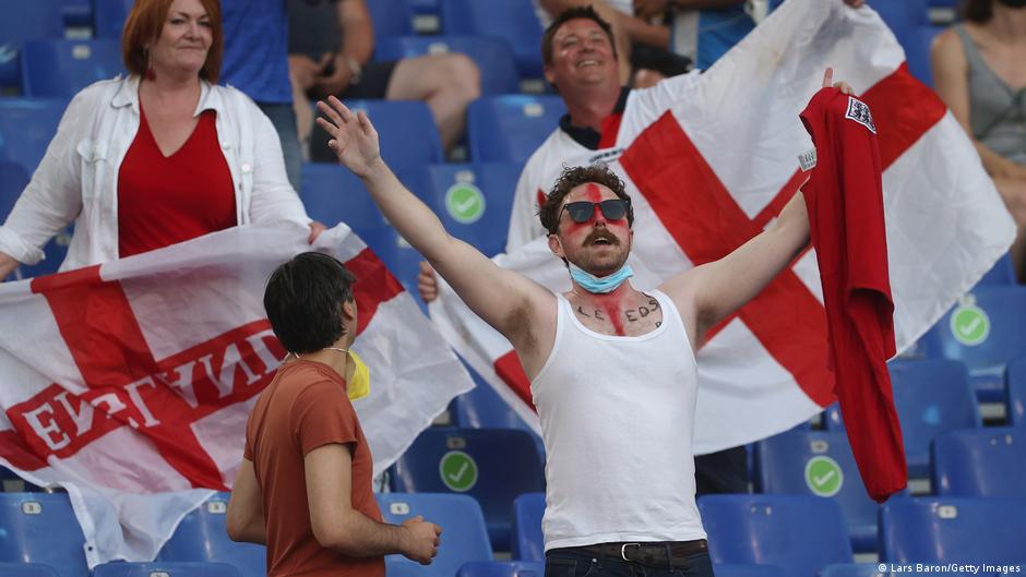 Euro 2020: EU-based England fans revel in Rome – DW – 07/04/2021