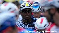 South African Dlamini: From a township to the Tour de France – DW – 07 ...