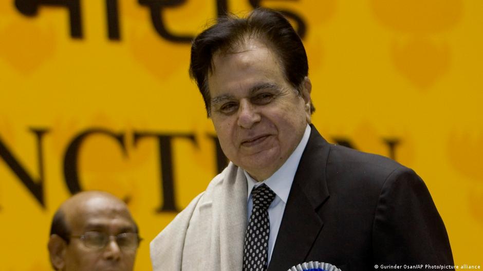 Bollywood's legendary actor Dilip Kumar dies at 98 – DW – 07/07/2021