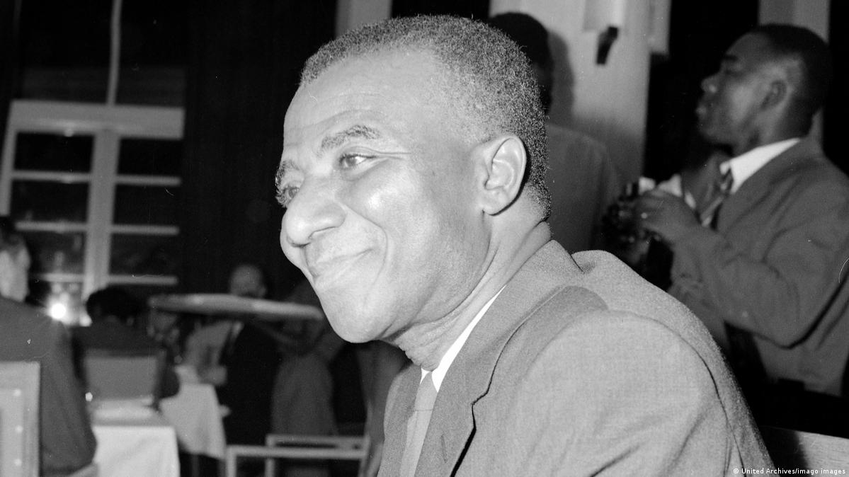 Sylvanus Olympio, première victime de coup d'Etat en Afrique – DW – 13 ...