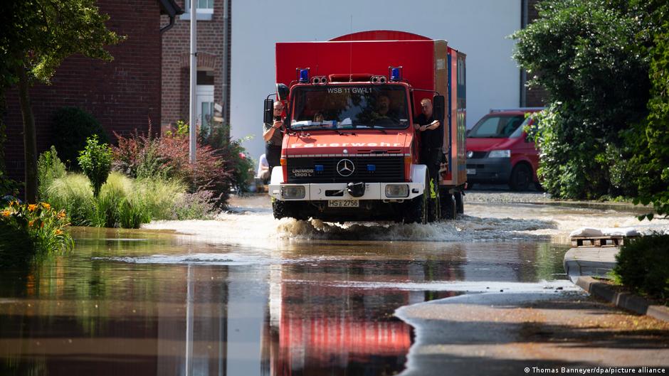 Germany's volunteer firefighers – DW – 07/18/2021
