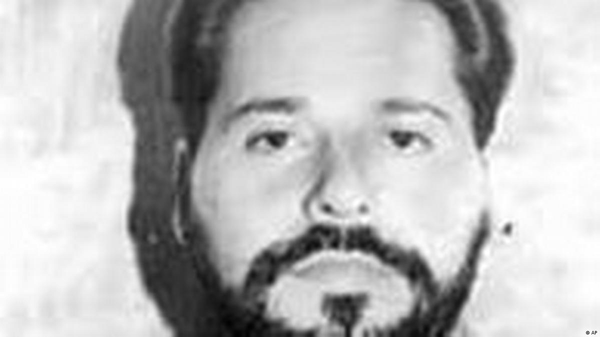 Enemies of the state – DW – 08/02/2010