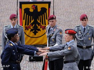 Bundeswehr pledge – DW – 07/30/2010