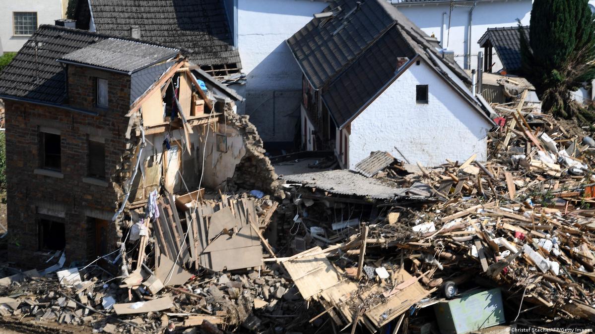 One year after Germany's flood disaster – DW – 07/14/2022
