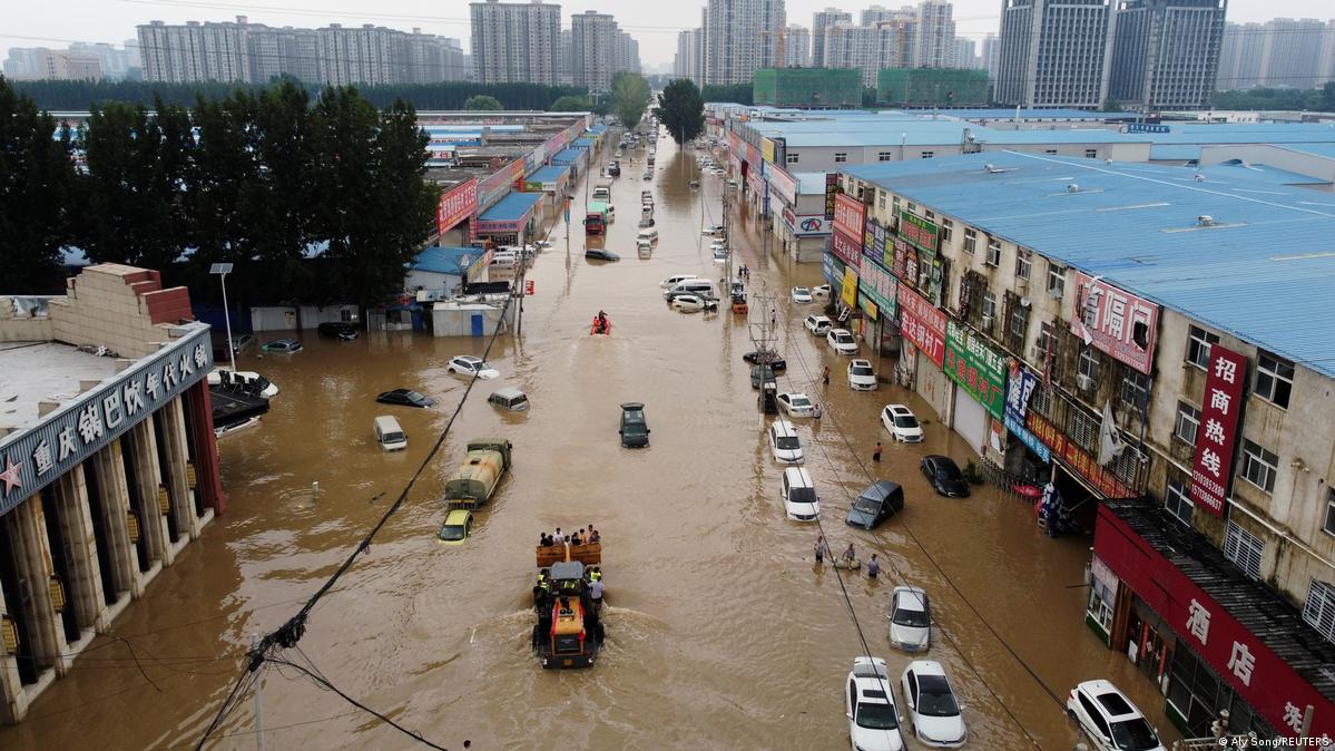 China starts clear-up after deadly Henan storms – DW – 07/22/2021
