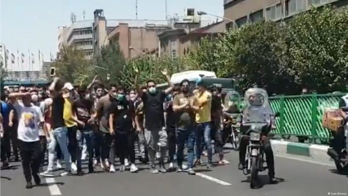 Iran: Protests over water and power shortages continue – DW – 07/26/2021