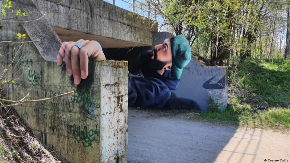 Street art by Cosimo "Cheone" Caiffa – DW – 09/27/2022