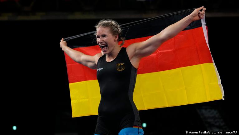 Zweimal Gold für deutsche Sportlerinnen – DW – 02.08.2021