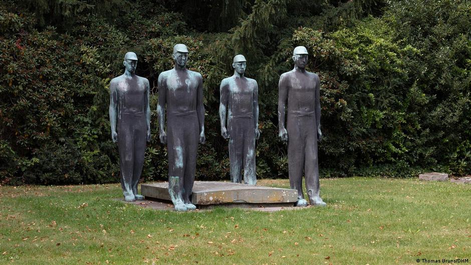 How Nazi-era artists adapted to the postwar period – DW – 08/27/2021