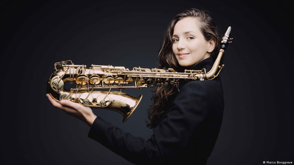 Saxophone in a monastery – DW – 08/21/2021