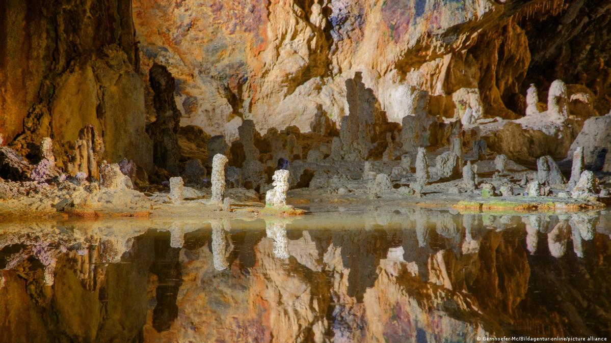 Germany's fascinating underground worlds – DW – 09/01/2021