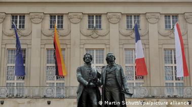 Weimar Triangle – DW