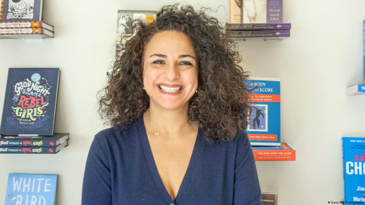 Nadia Wassef's homage to bookshops – DW – 09/15/2021