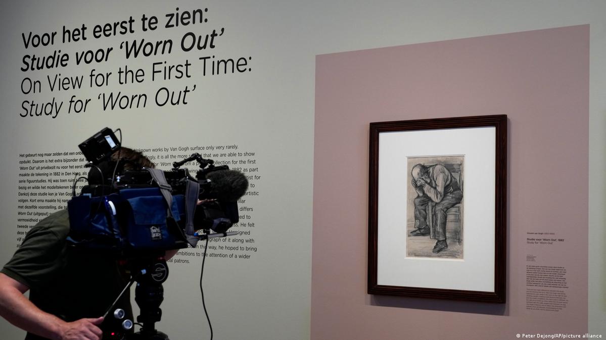 'New' Van Gogh drawing unveiled in Amsterdam – DW – 09/16/2021
