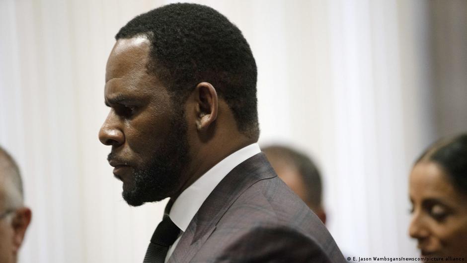 R. Kelly sentenced to 30 years in sex trafficking case – DW – 06/29/2022