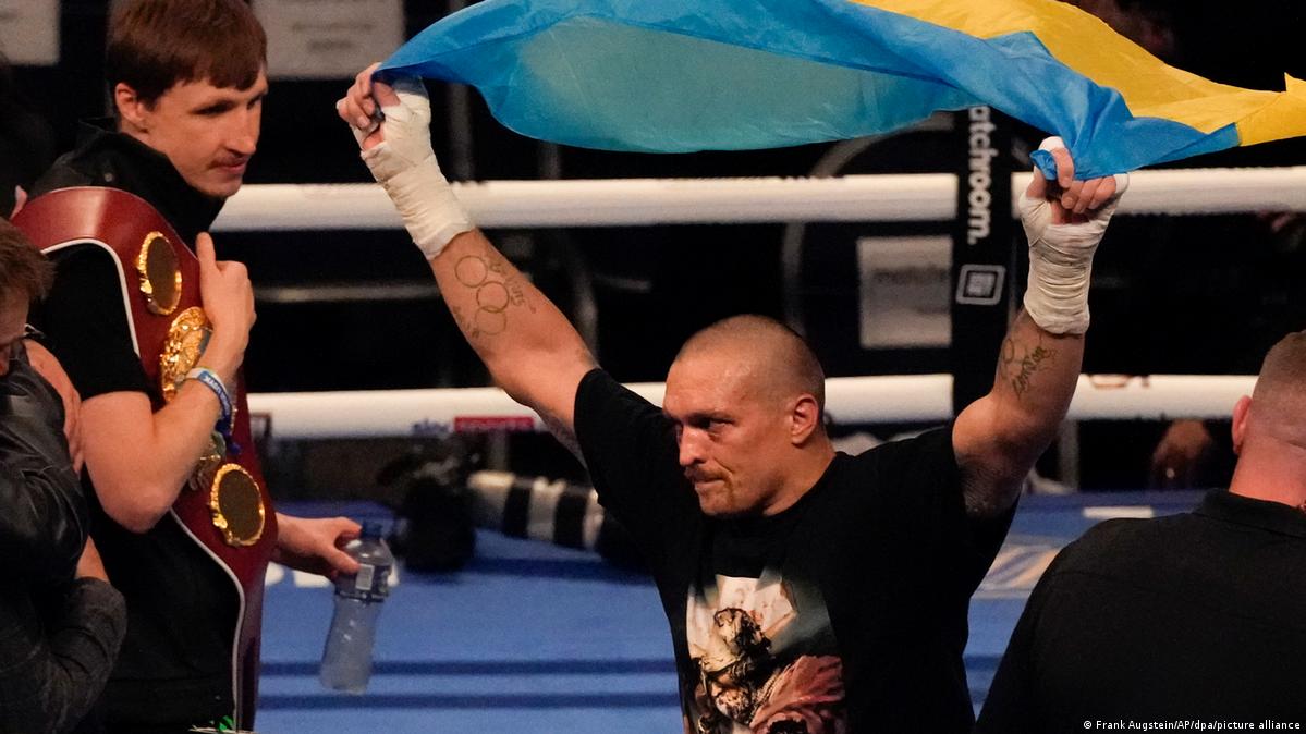 Oleksander Usyk, Ukraine's controversial boxing champion