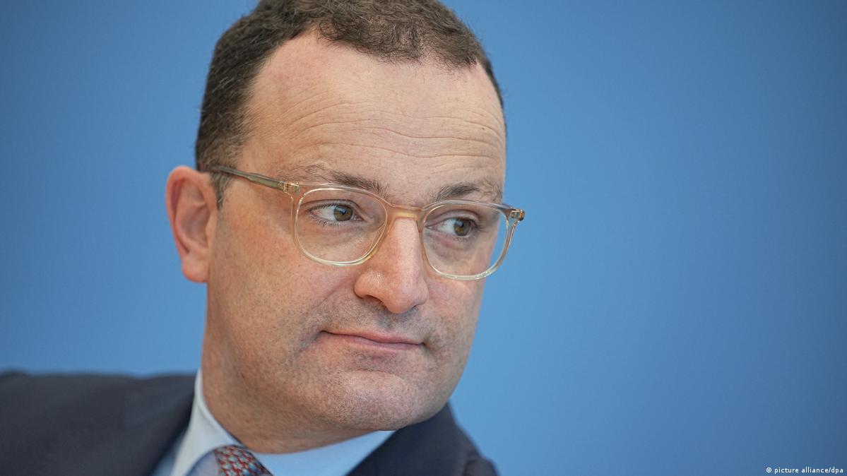 German health minister calls to reopen vaccine centers