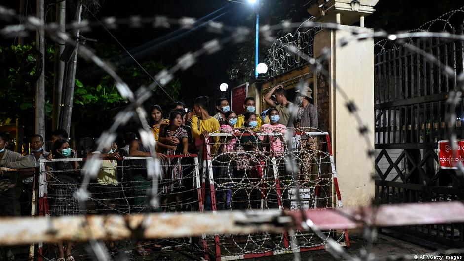 UN fears 'mass atrocities' in Myanmar – DW – 10/23/2021