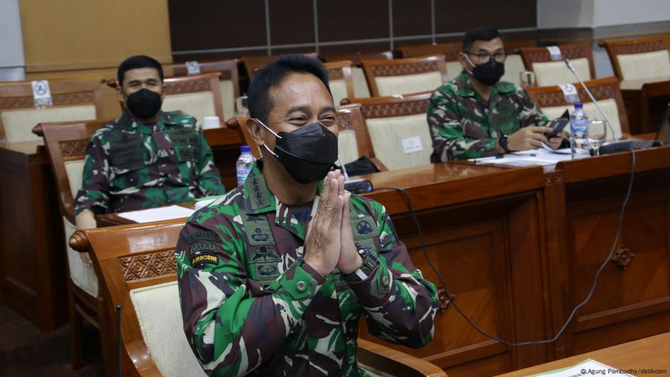 Sah! DPR Setujui Andika Perkasa Jabat Panglima TNI Baru – DW – 08.11.2021 Sah! DPR Setujui Andika Perkasa Jabat Panglima TNI Baru – DW – 08.11.2021