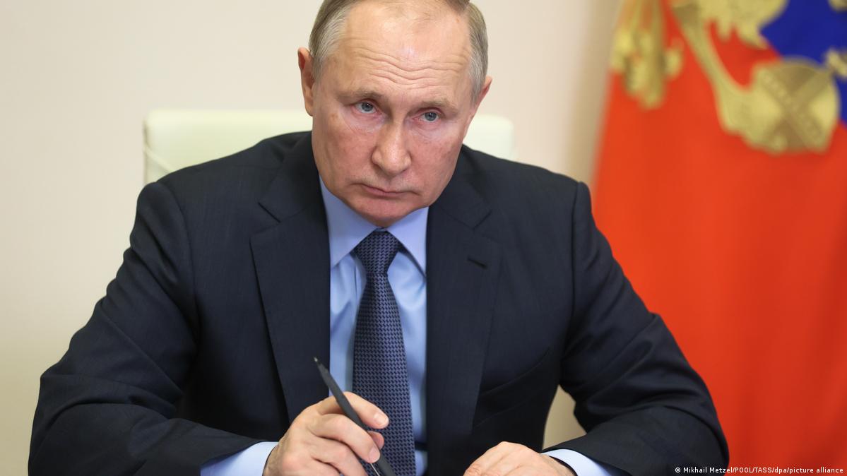 Putin makes repeated calls for 'immediate' NATO talks