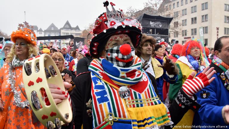 11 crazy Carnival events held between November 11 and Lent – DW – 11/11 ...