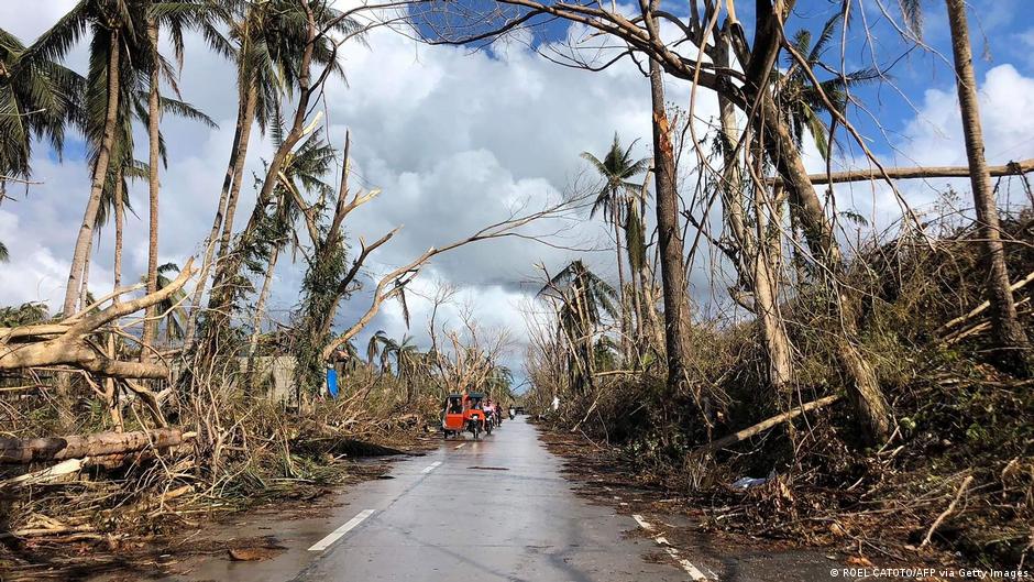 Philippines: Typhoon Rai — in pictures – DW – 12/21/2021