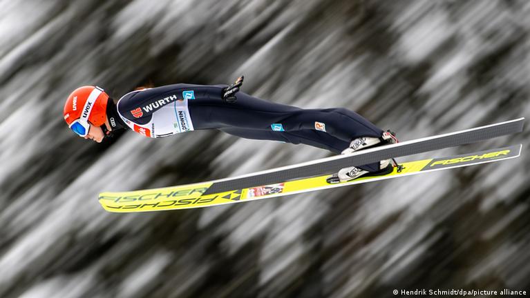 "Ich will auch da runterspringen" – DW – 28.12.2021