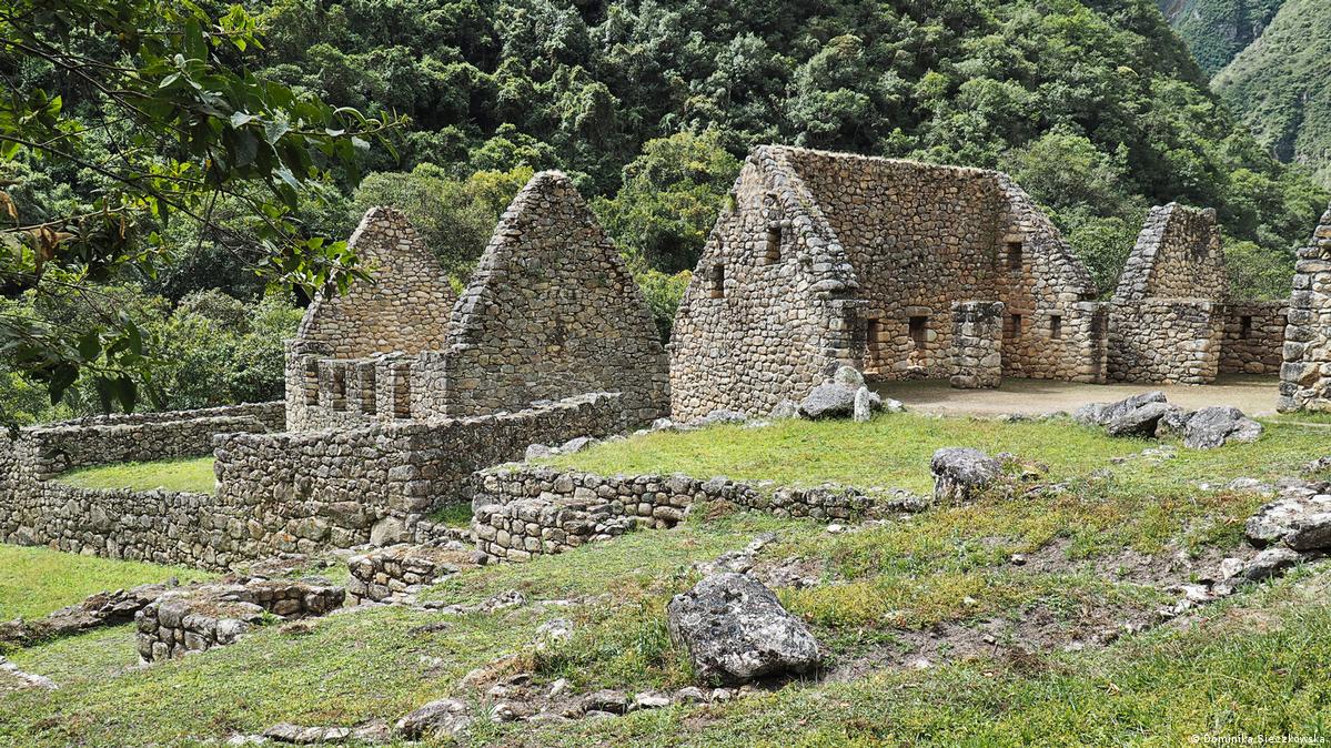 Descubren complejo sistema de canales cerca de Machu Picchu