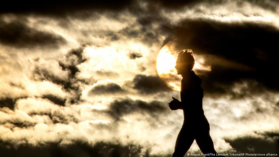 تمارين الركض - ما هو الركض البطيء؟ – DW – 2024/3/15