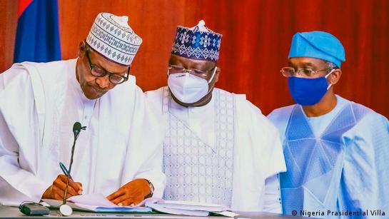 Makomar 'yancin cin gashin kan kananan hukumomi – DW – 01/25/2023