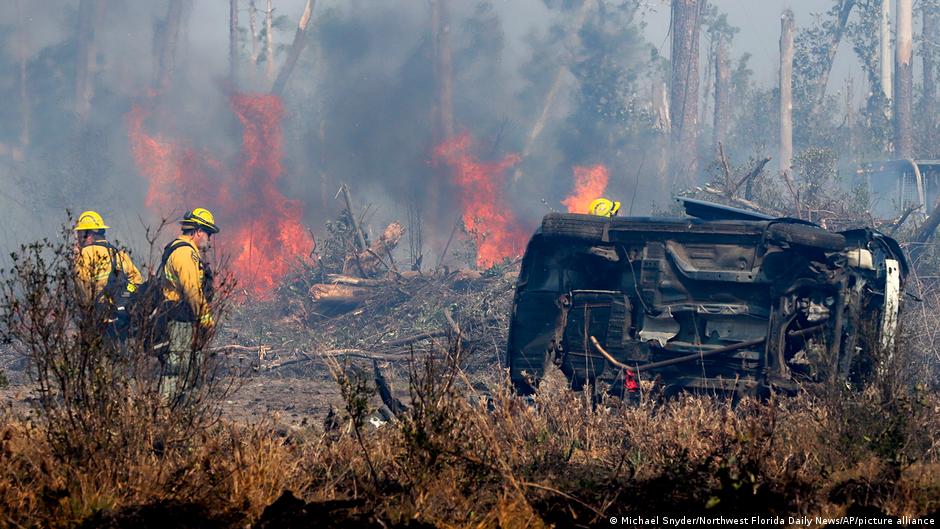 US: Wildfires force mass evacuations in Florida – DW – 03/07/2022